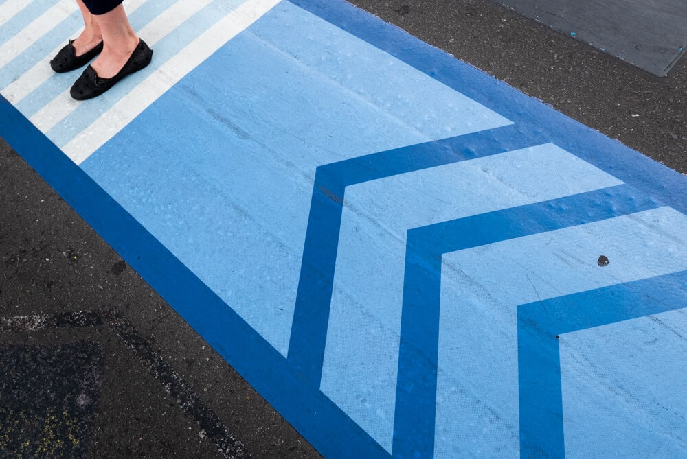 Color street photography tips: The definitive guide | INSPIRED EYE